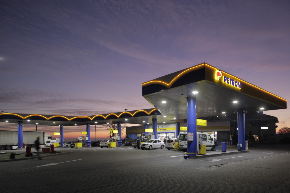 RO OMV Petrom’s net profit shrinks by 43% in Q3 on low oil price and ...