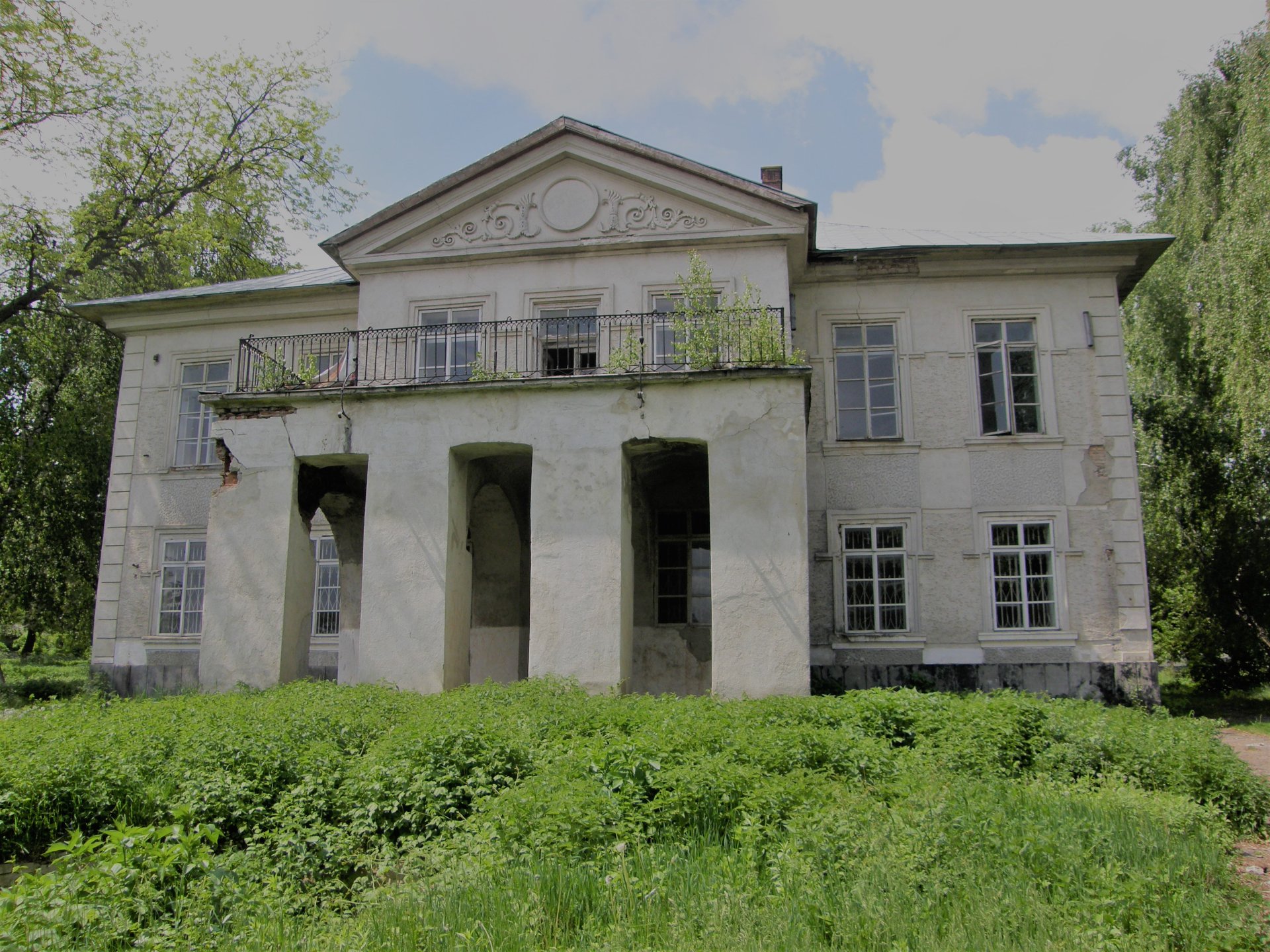 Northeastern Romania: 18th-century mansion enters state ownership, will ...