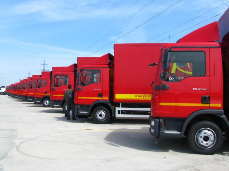 Romanian Post buys 180 cargo vans from Renault, Ford | Romania Insider