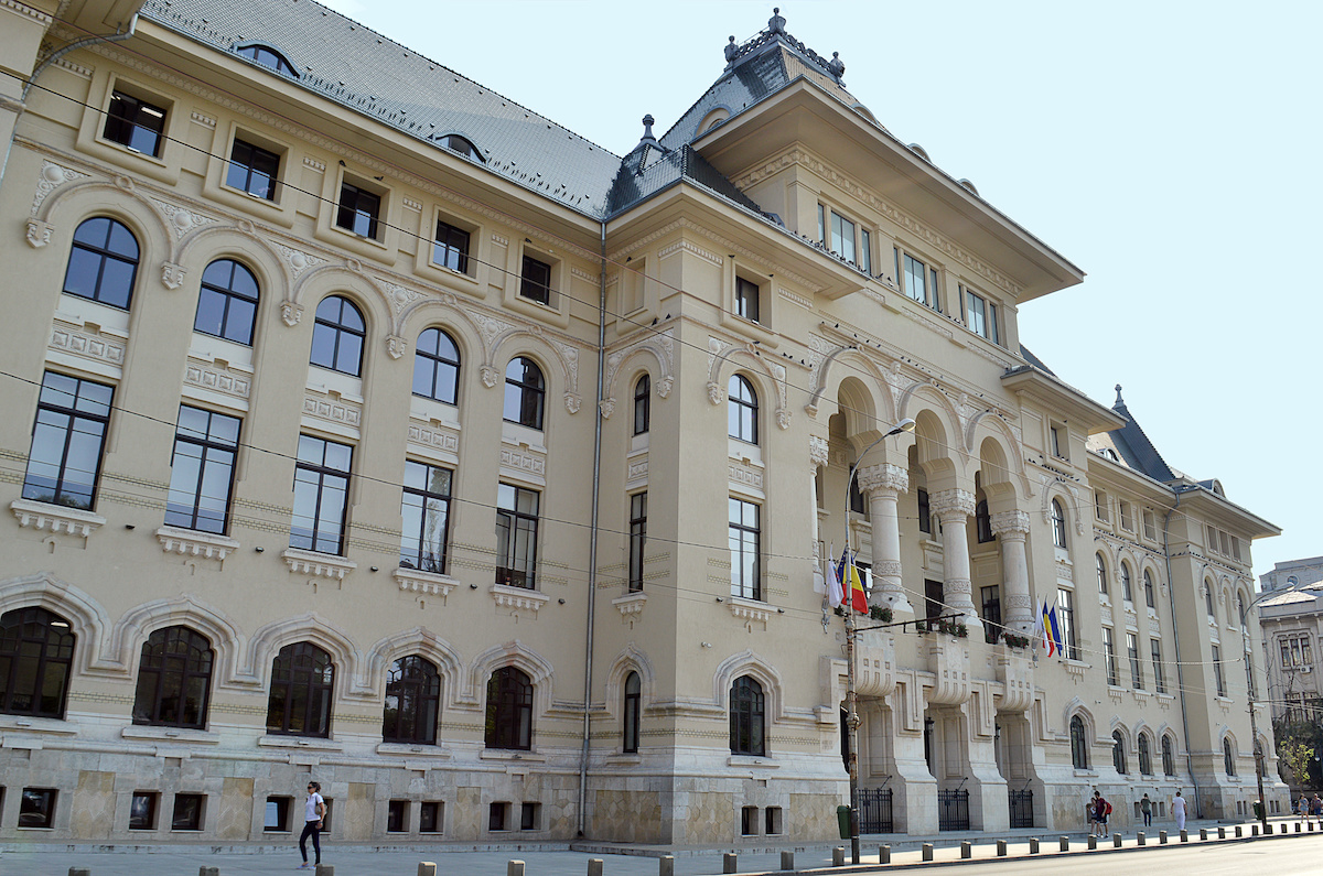 Bucharest Centennial: The City Hall Palace –where important decisions ...