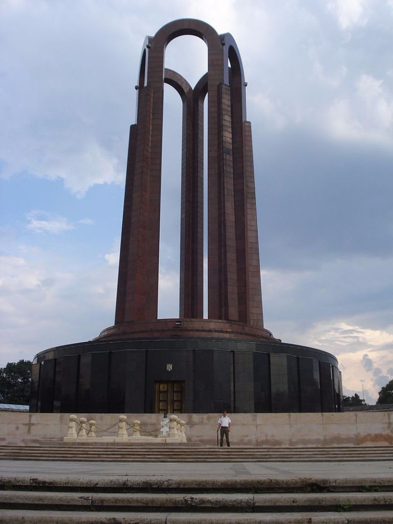 Heroes’ Day special: Monuments in Romania that remind people of their ...
