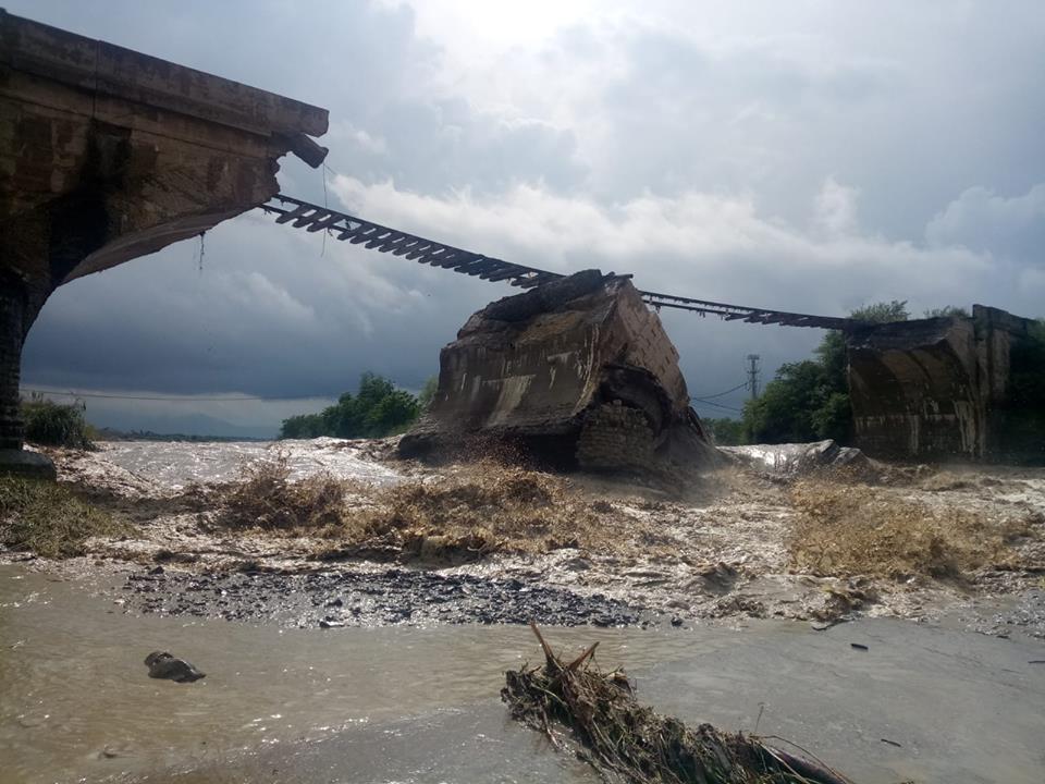 Heavy rain causes floods in central and Eastern Romania | Romania Insider