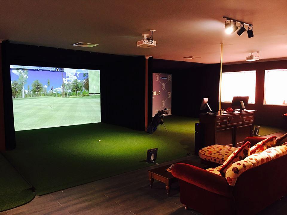 First indoor golf club to open near Bucharest | Romania Insider