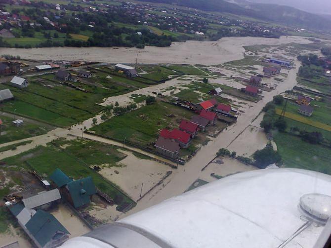 Dozens of Romanian villages affected by floods, authorities issue alert ...