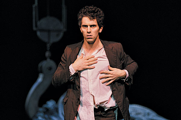 James Thierrée, Charlie Chaplin's grandson to bring illusion, dance ...