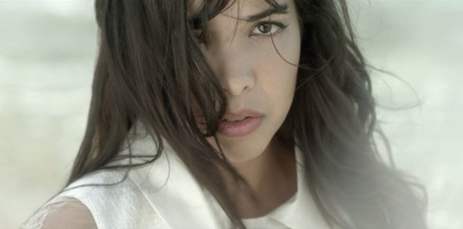 French singer Indila performs twice in the same day in Bucharest ...